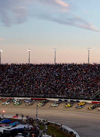 Labor Day Race Weekend | Fall NASCAR Race Tickets